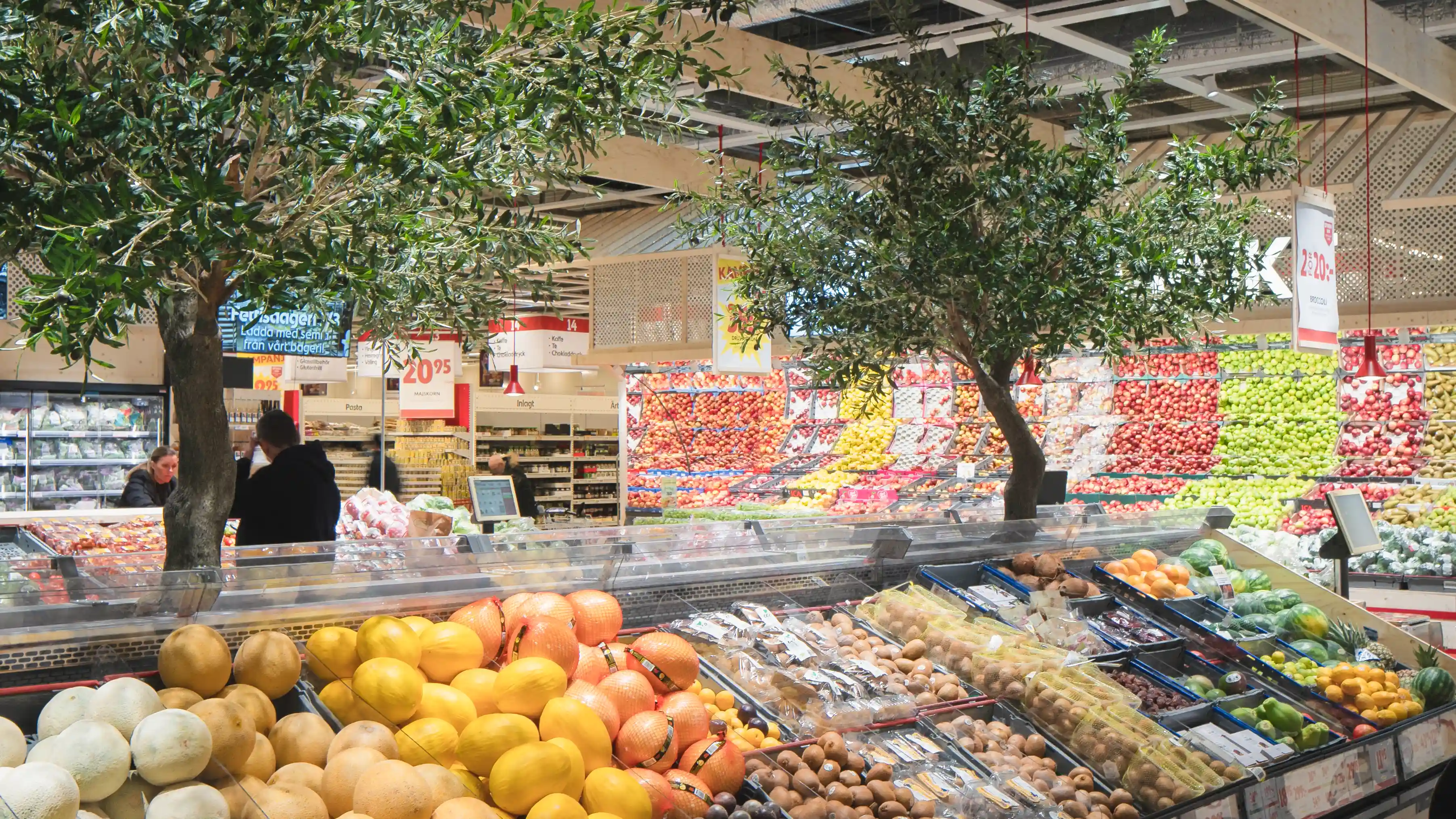 ICA Maxi Haninge Foodhall | Family friendly hypermarket experience design