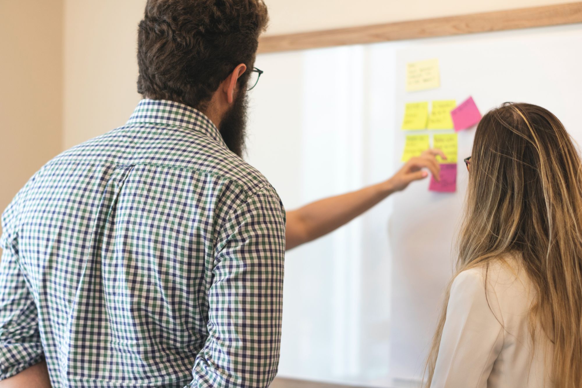 Designing a Modern Performance Management System: Examples & Models