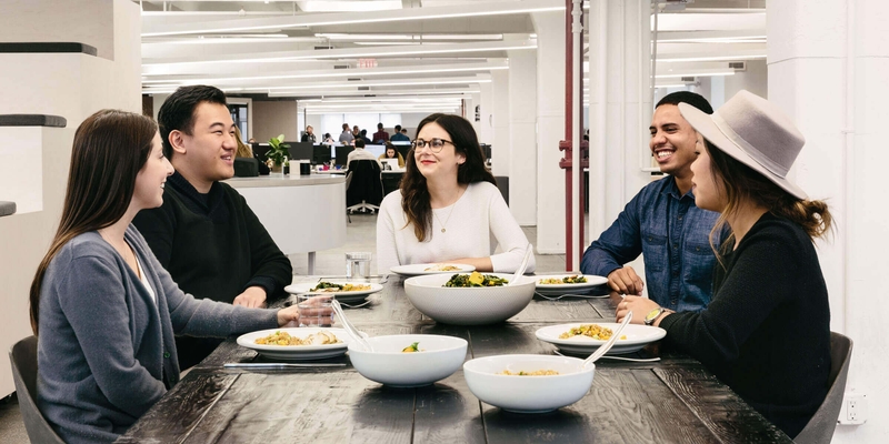 7 Ways to Celebrate Thanksgiving in the Workplace | Eden Blog