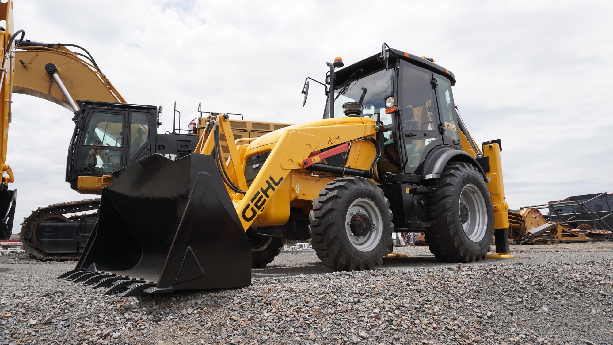 Dura Equipment Sales | Used Equipment