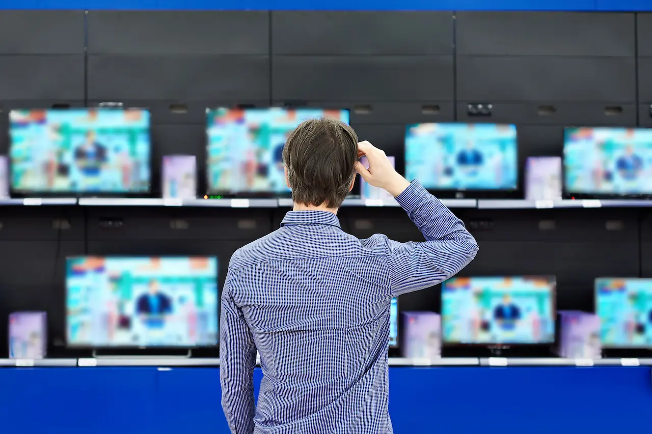 Digital signage displays: options guide.
