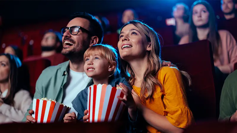 Look Blog: Digital Signage for movie theatres: Usage & Benefits