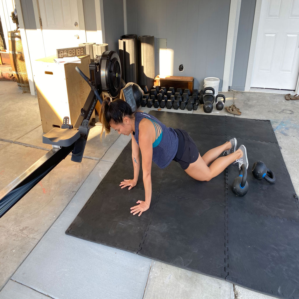 Around-the-World Plank - Gymparty