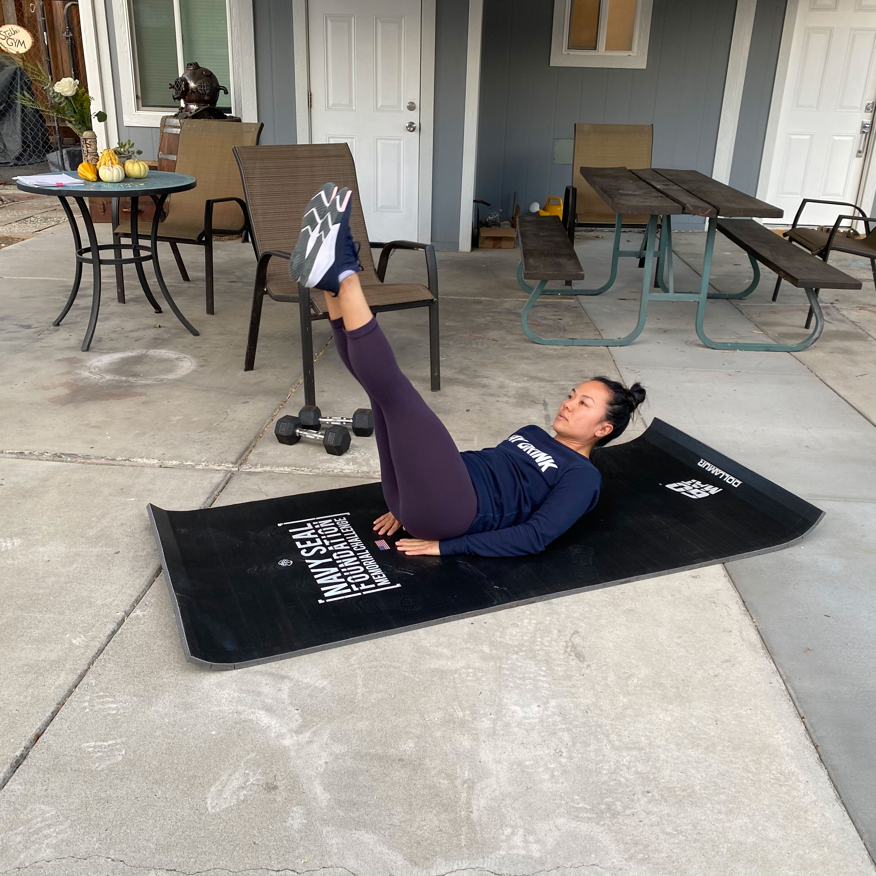 Lying Leg Raises - Gymparty