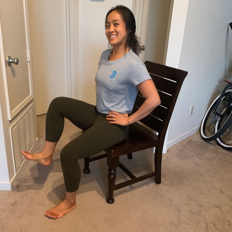 What Is Seated Knee Lift at Pedro Guevara blog