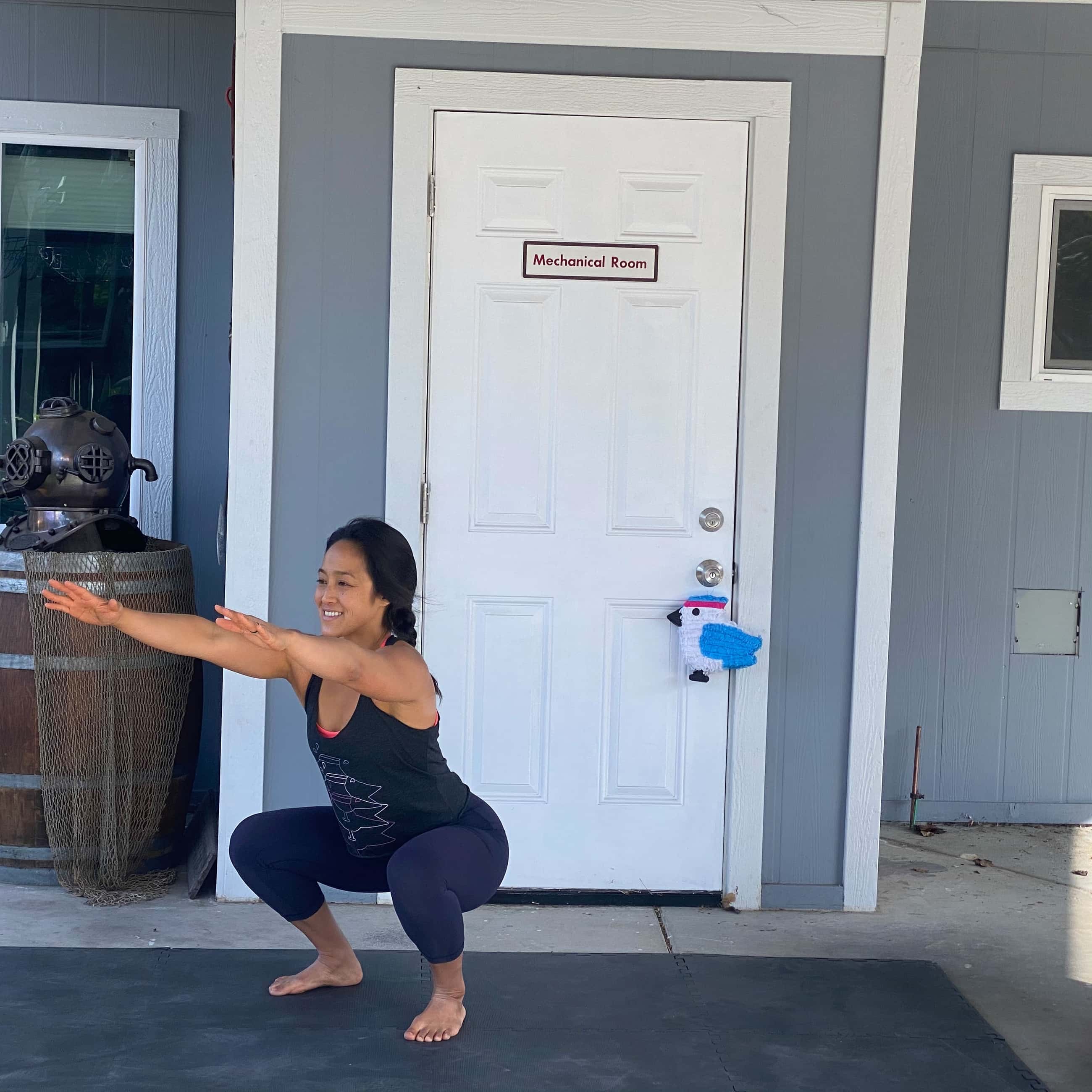 Jumping Squat/Core - Gymparty