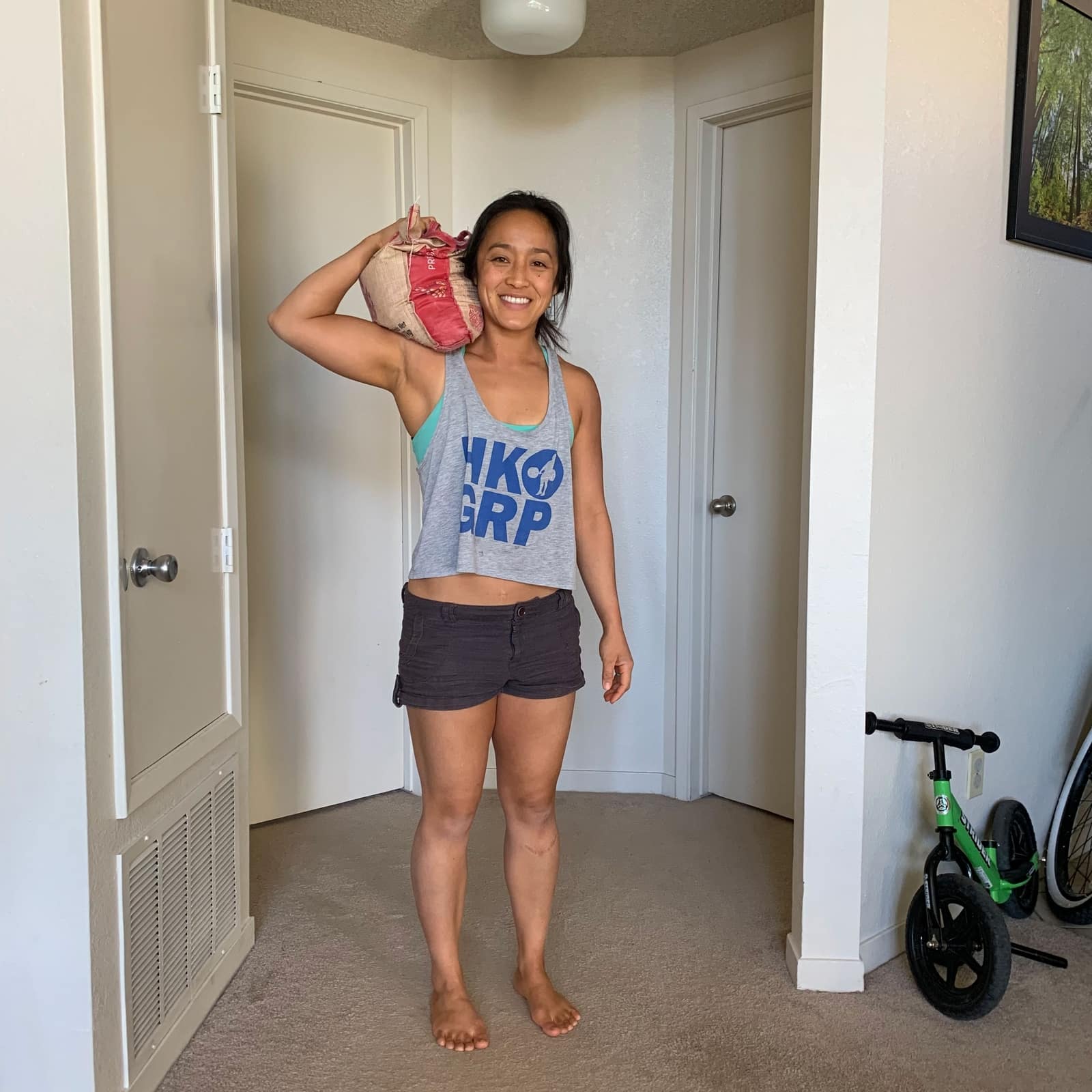 Single-arm Shoulder Carry - Gymparty