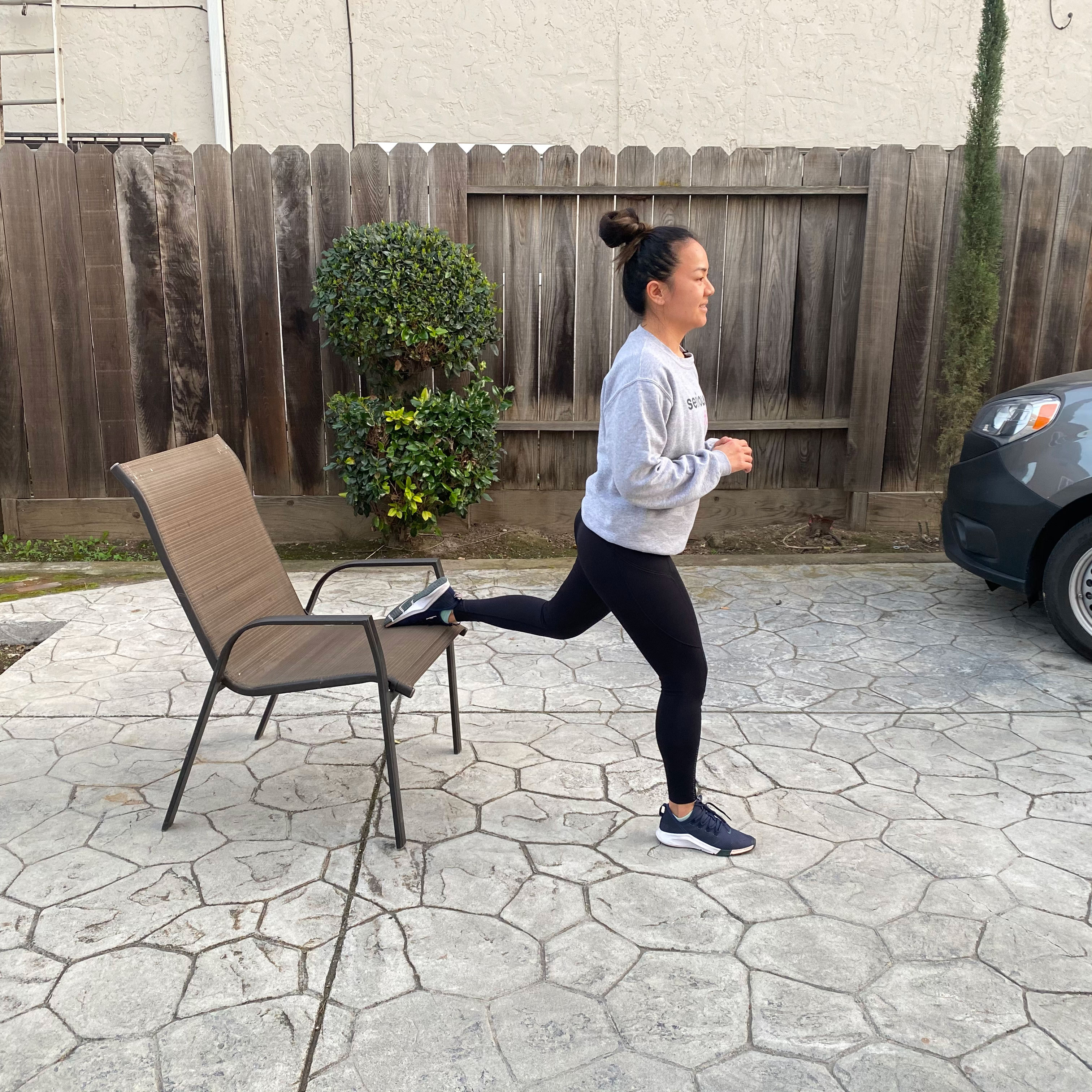 Bulgarian Split Stance Jump - Gymparty