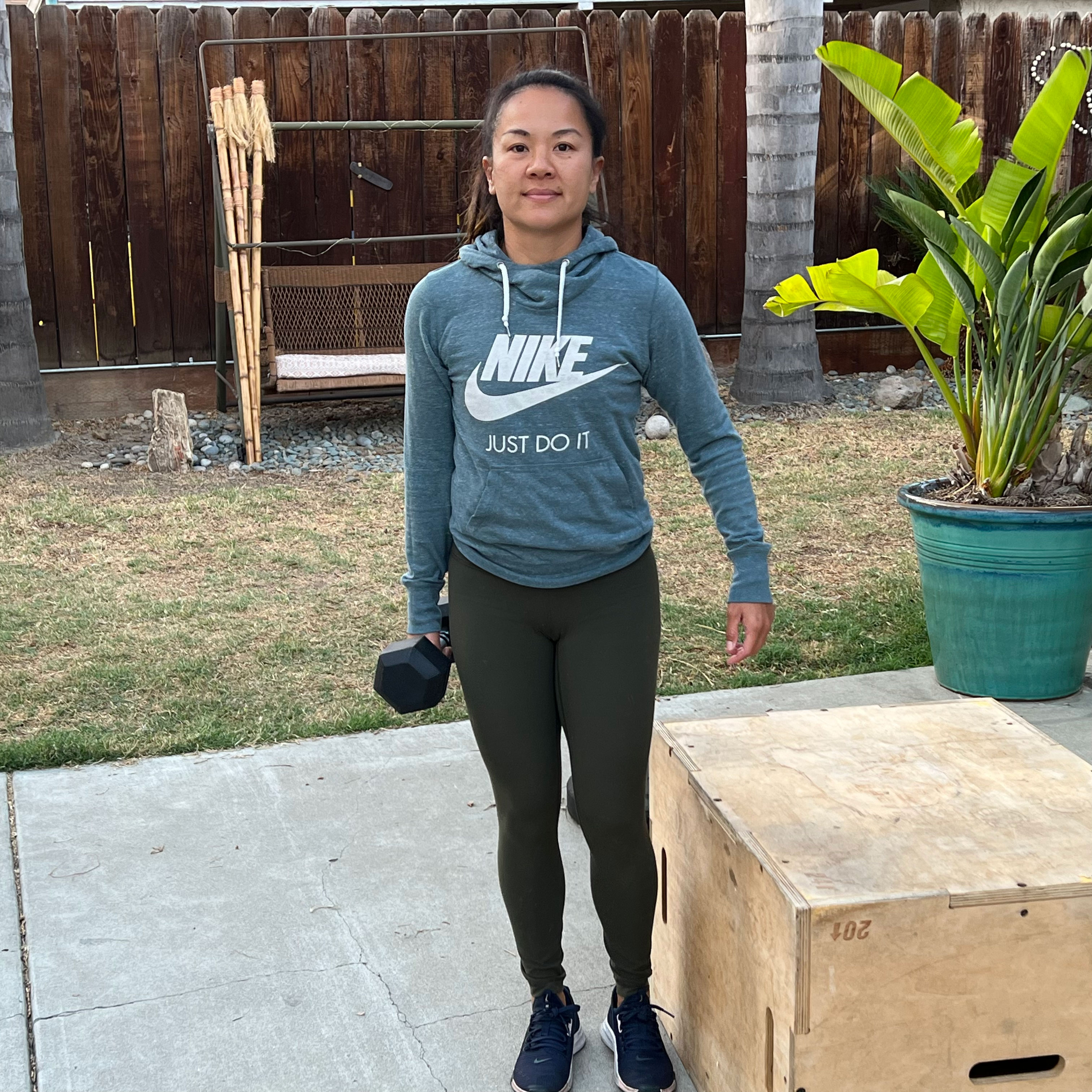 Weighted Lateral Step-up - Gymparty