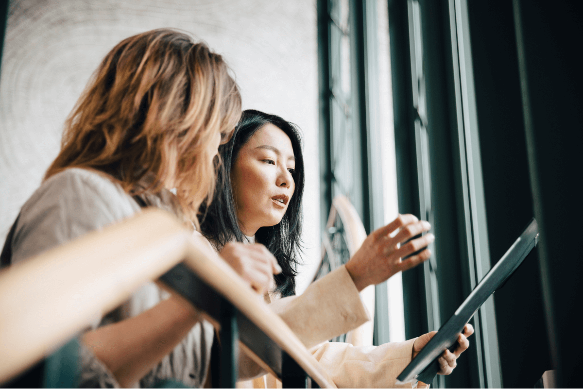 What is a Performance Bonus & Effective Implementation