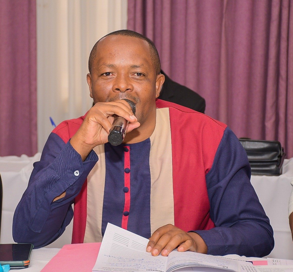 Hier lèche-bottes du régime CNDD-FDD, le leader du parti CODEBU finit ...