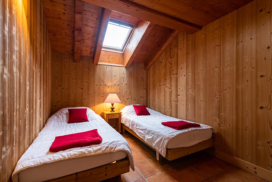 Chalet Antony, Reberty, 3 Valleys. in Three Valleys Ski Resort ...