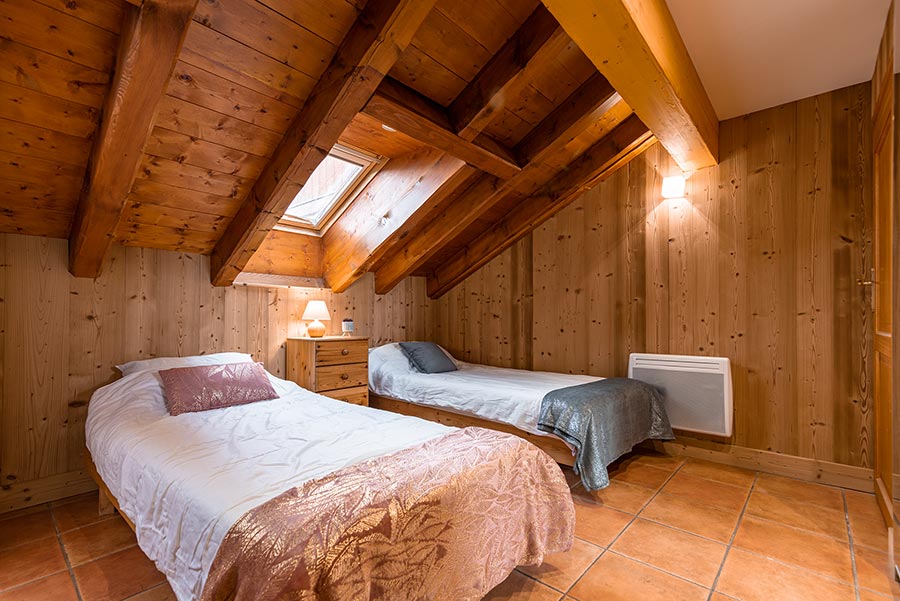 Chalet Antony, Reberty, 3 Valleys. in Three Valleys Ski Resort ...