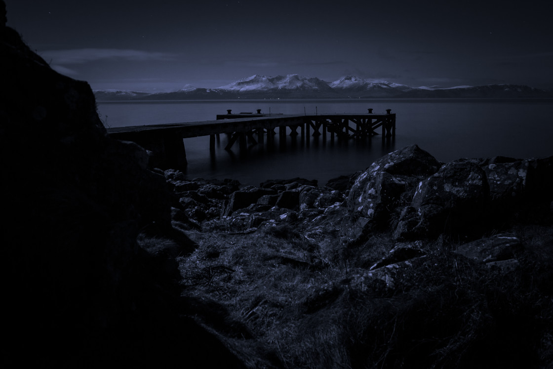 Focus: How to photograph landscapes at night
