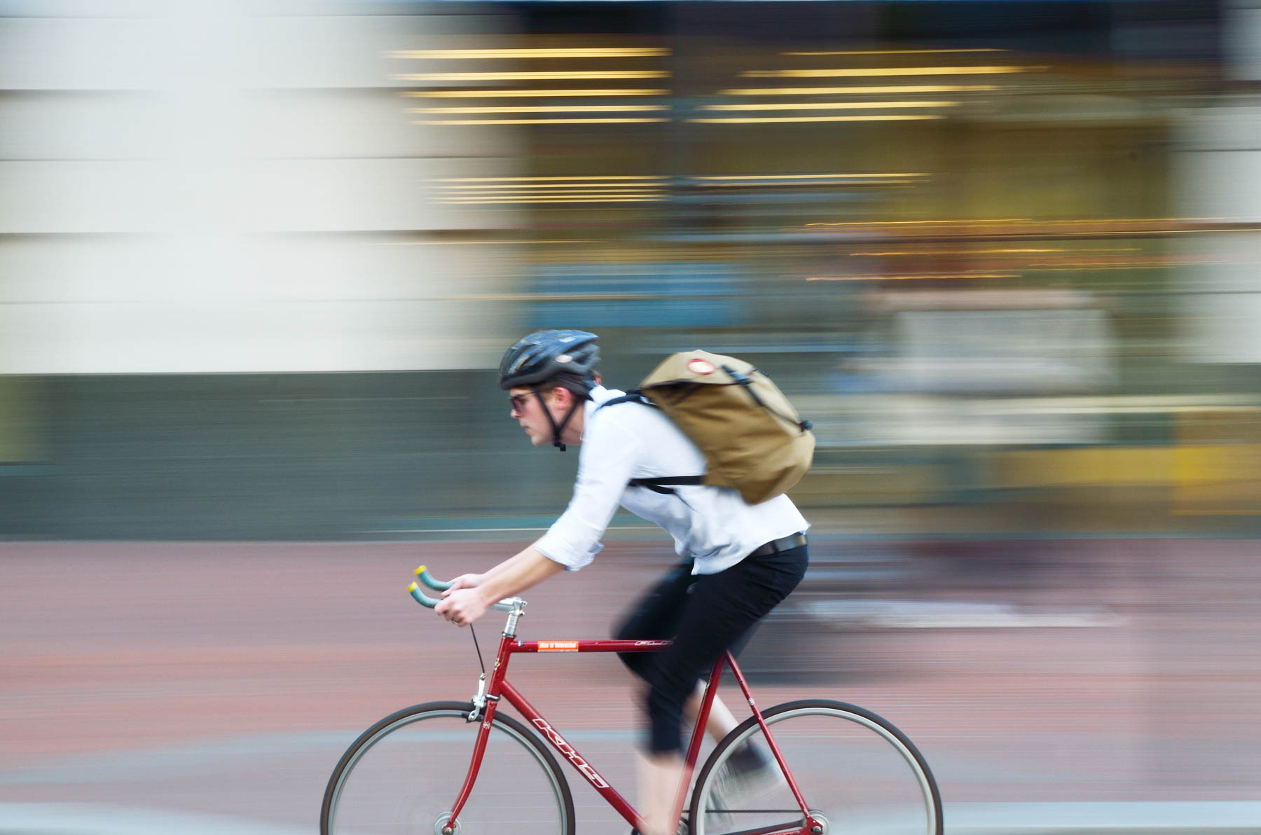 Focus: A beginner's guide to panning photography