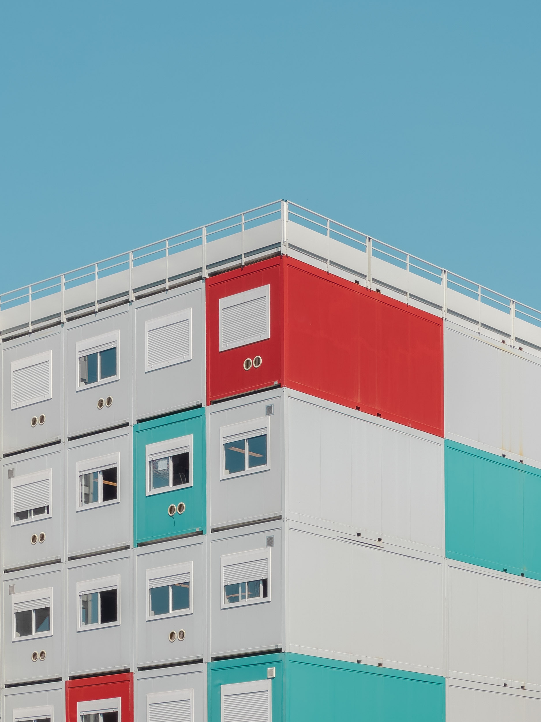 Focus: April Photo Highlights from Picfair Stores - 2024