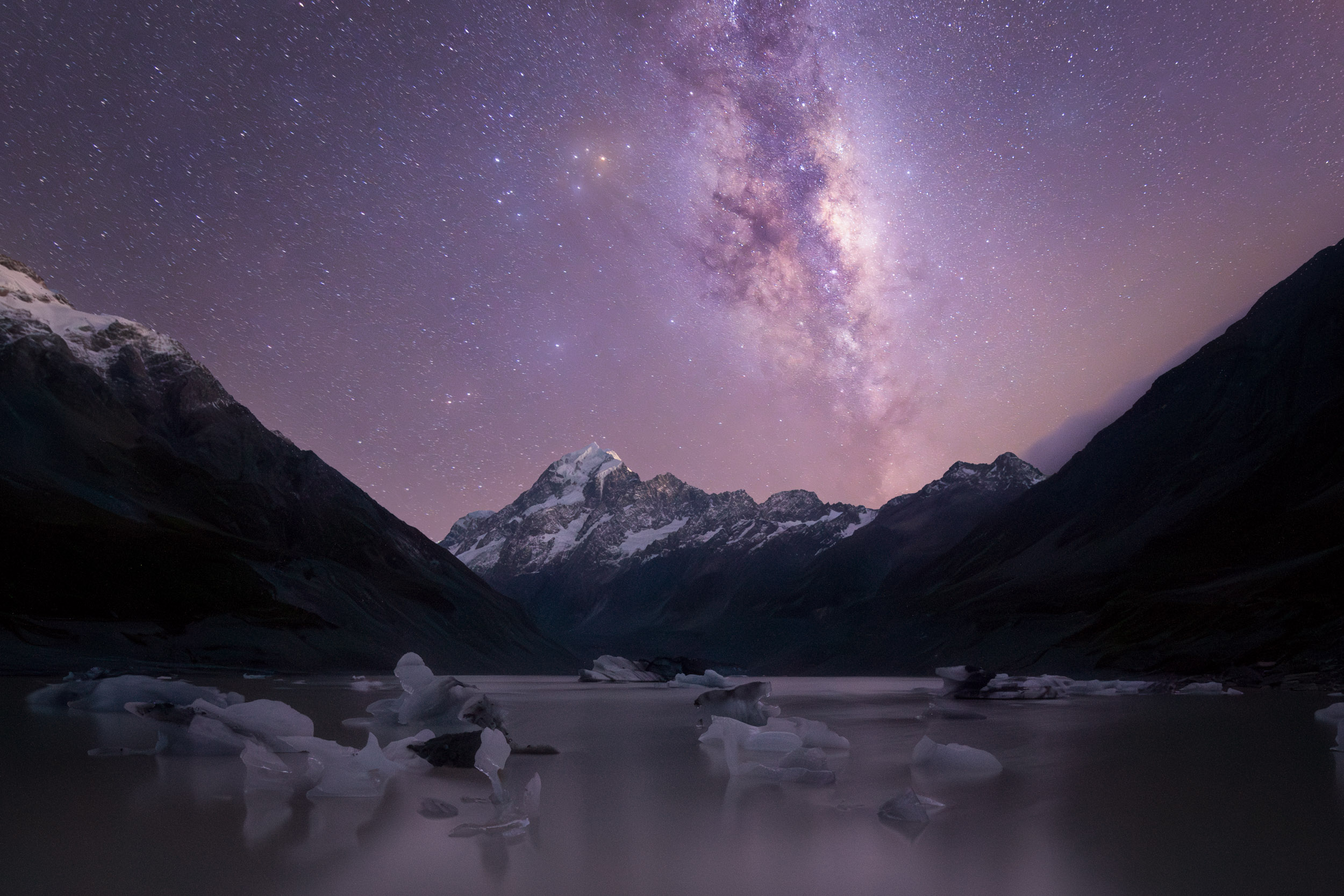 Focus: April Photo Highlights from Picfair Stores - 2024