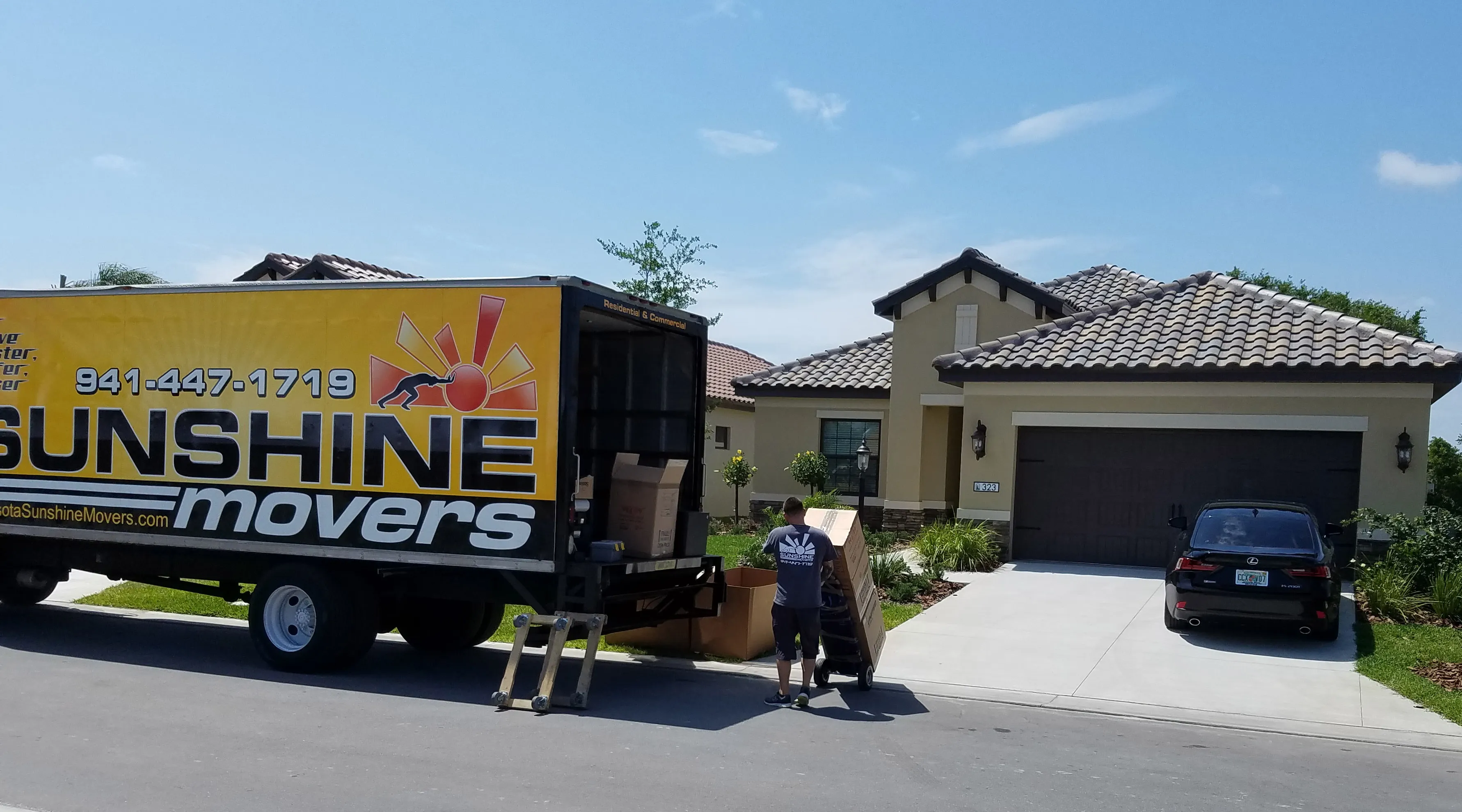 Household Movers - #1 Residential Moving Company in 2022 | Sunshine Movers