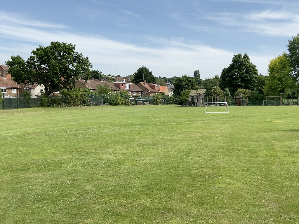 Outdoor Space Hire | Coppetts Wood School | Sharesy