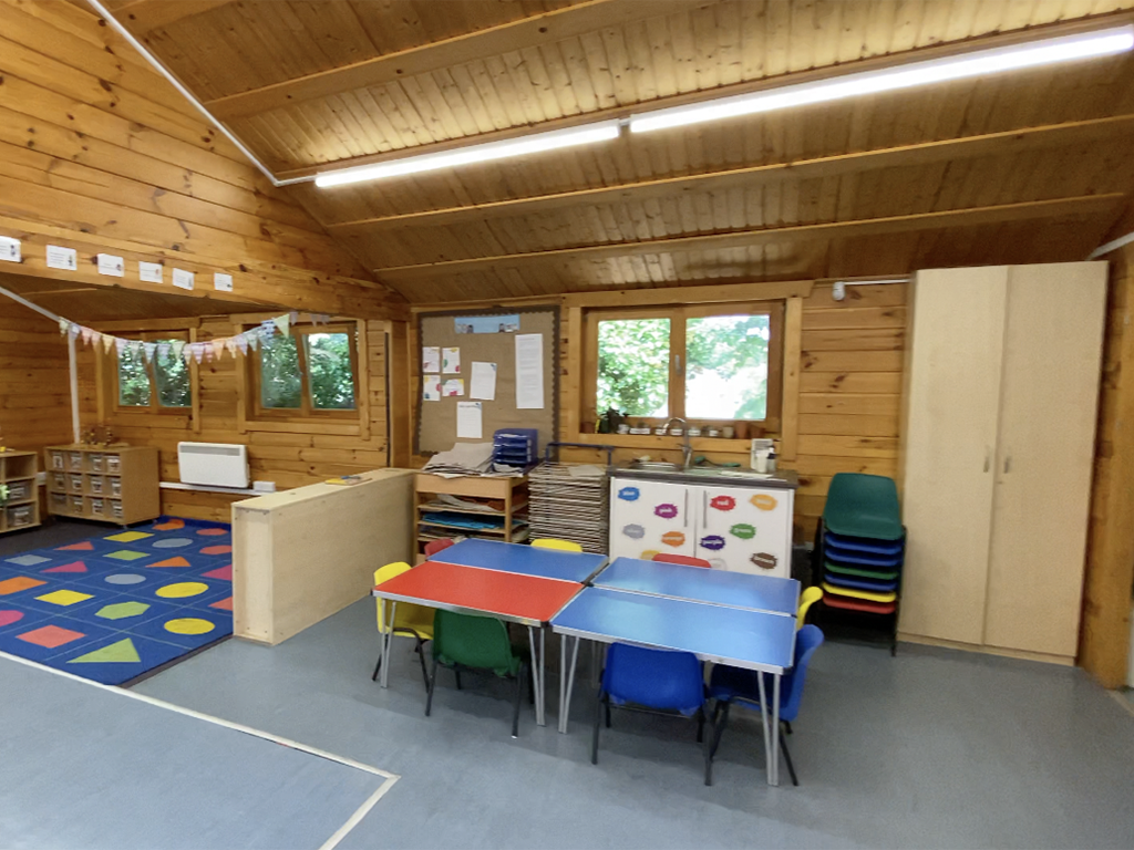 Blue Cabin Hire | Coppetts Wood School | Sharesy