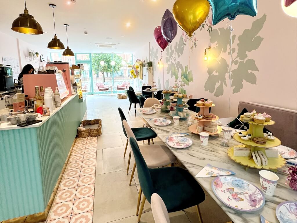 Romeo & Juliet’s Cafe Hire | Romeo & Juliet’s | Sharesy