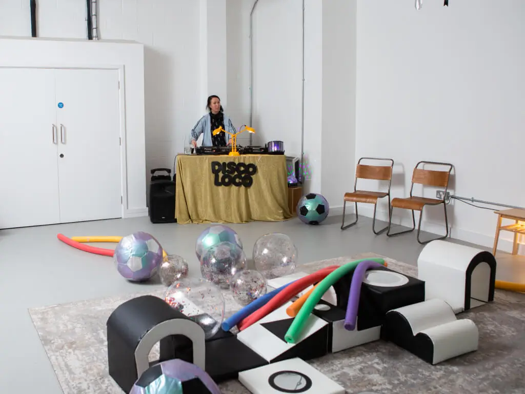 The Studio Space Hire | Hackney Showroom | Sharesy