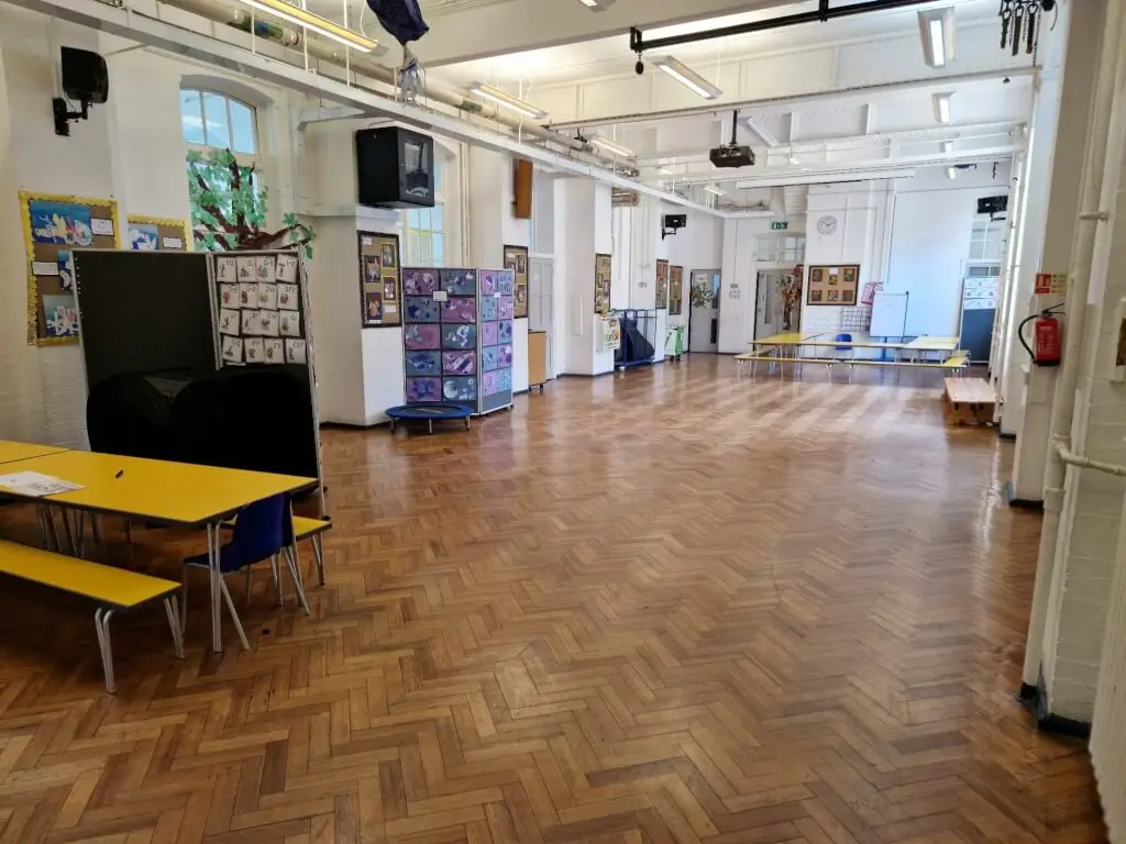 Bottom Hall Hire | Canonbury Primary School | Sharesy