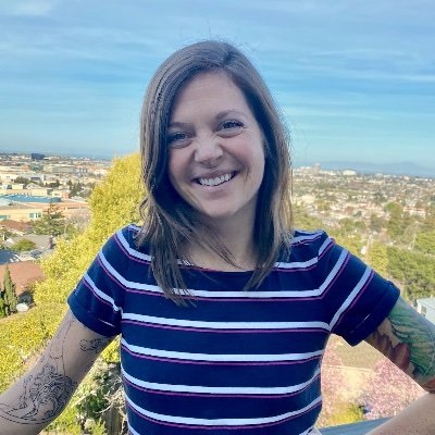 Beth McIntyre | Fame Podcast Host