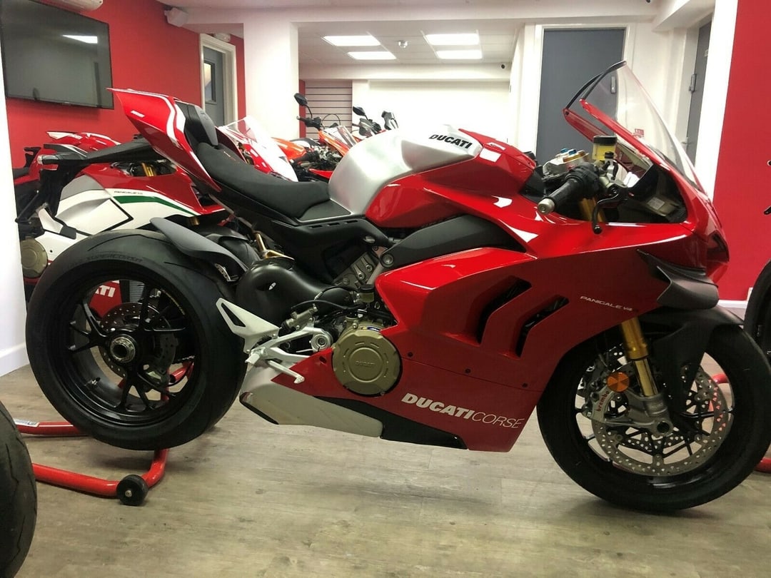 DUCATI PANIGALE V4 R V4R 2020 200 MILES CORSE RACE TRACK BIKE DUCATI