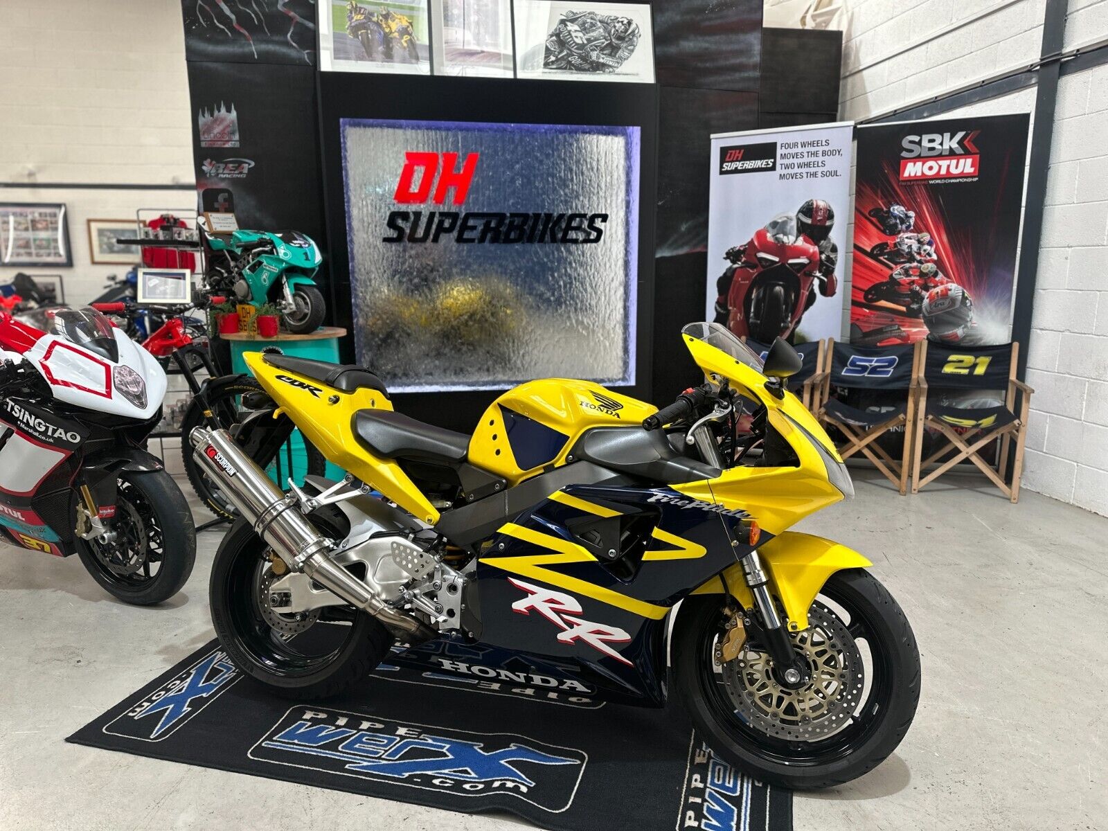 Honda CBR 954 Fireblade 9800 Miles RR2 RR3 PX SWAP 2002 HONDA