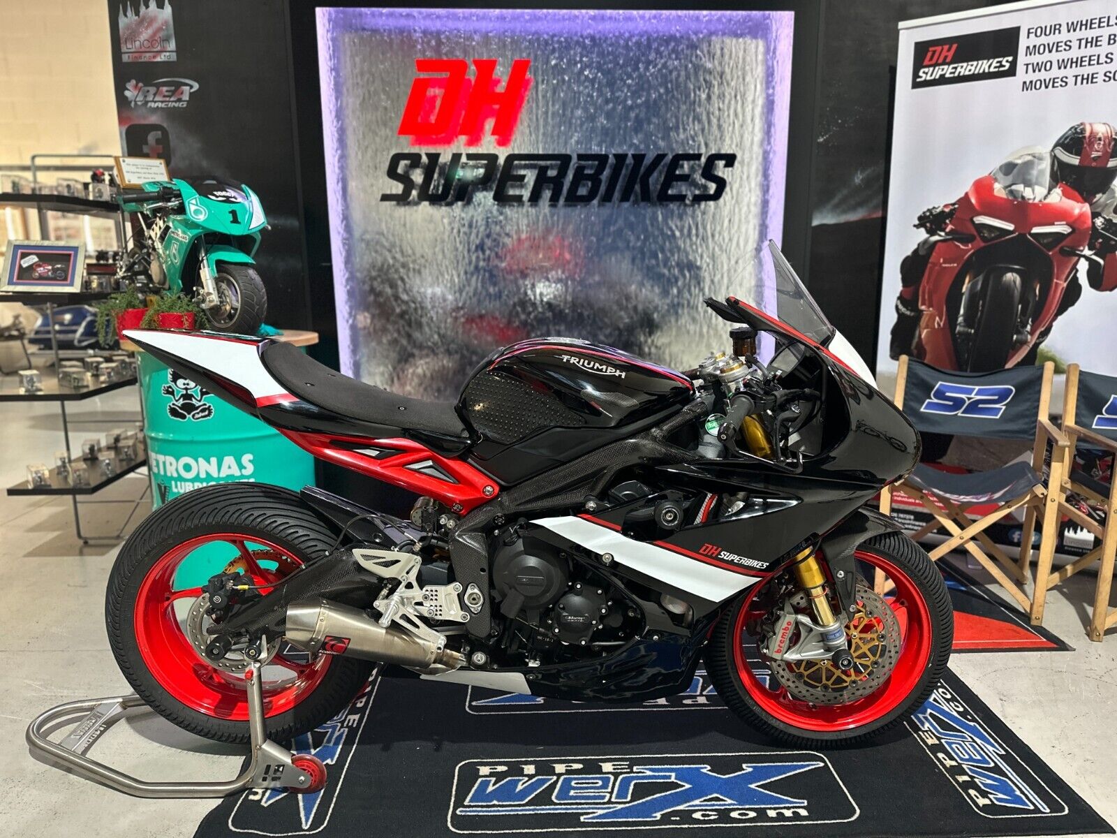 Triumph Daytona 675R Track Race Bike RACEBIKE TRACKBIKE PX SUPERSPORT ...