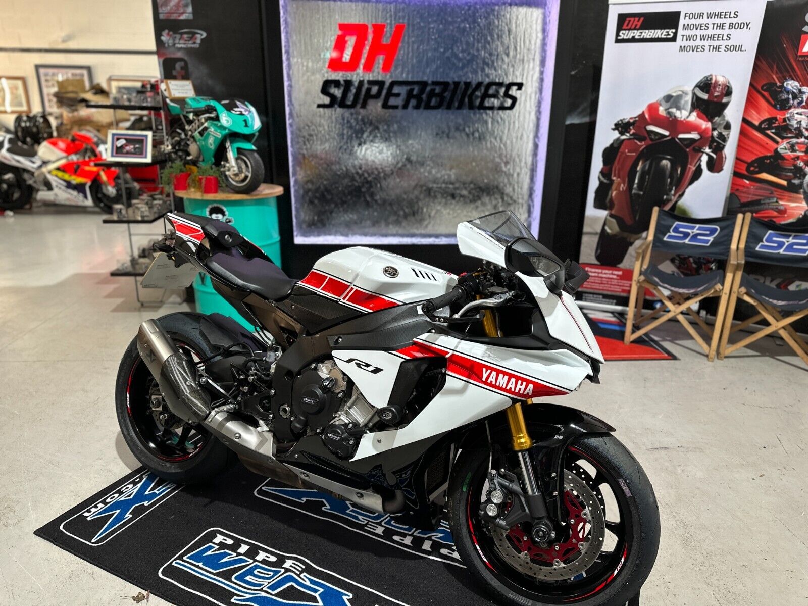 2017 17 YAMAHA R1 7200 Miles Akrapovic GB Covers 2 Owners PX To Clear ...