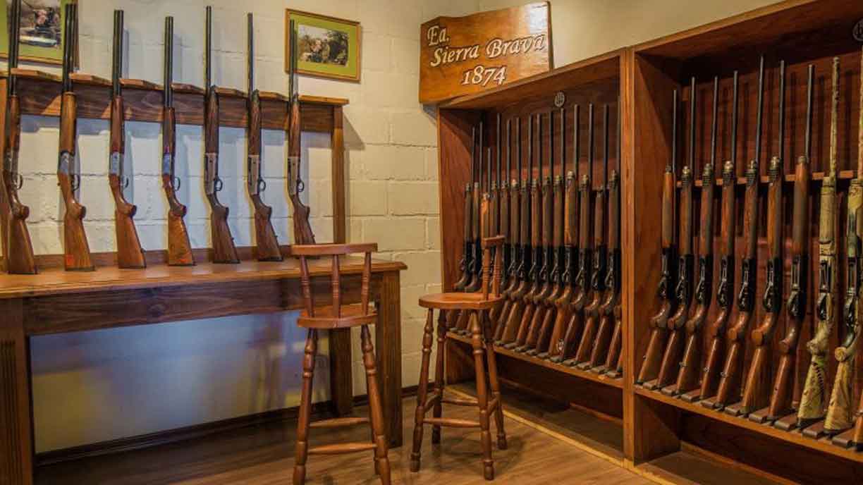 The Finest Hunting and Fishing Experience In Argentina [Beretta Lodge]