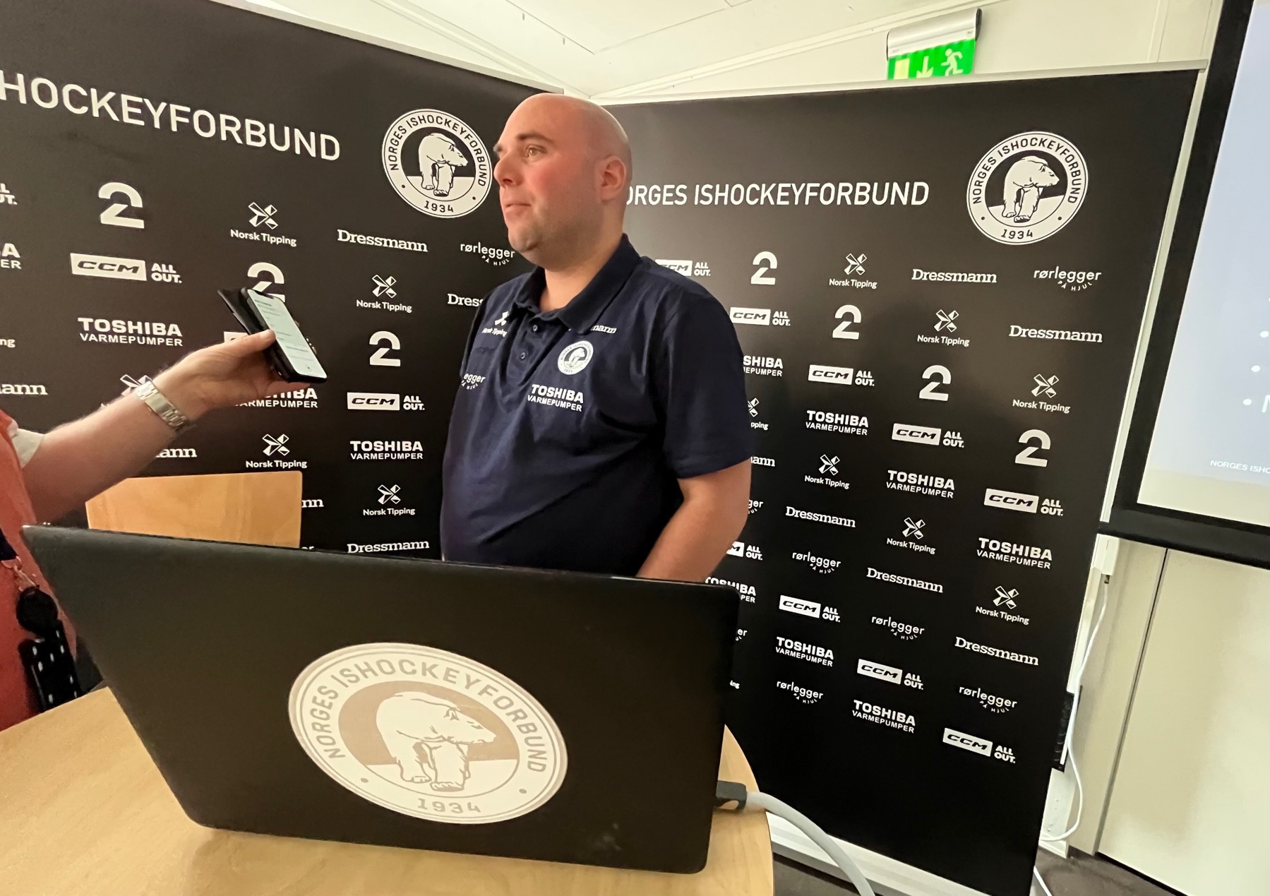 Ringte alle spillerne etter Reichenbergs bortgang: - Må følge gruppen ...