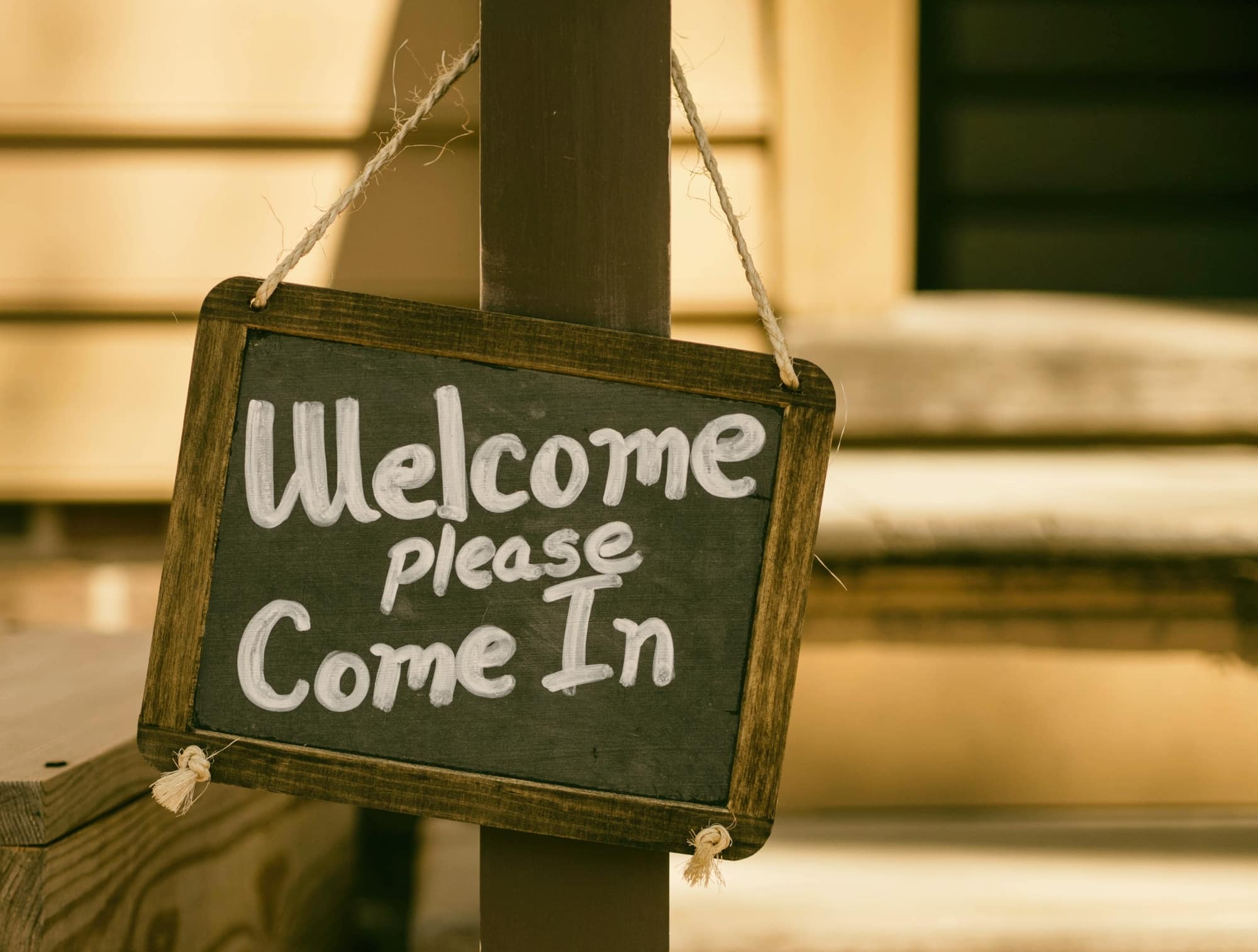 How to Craft a High-ROI Church Welcome Images (with Practical Examples)