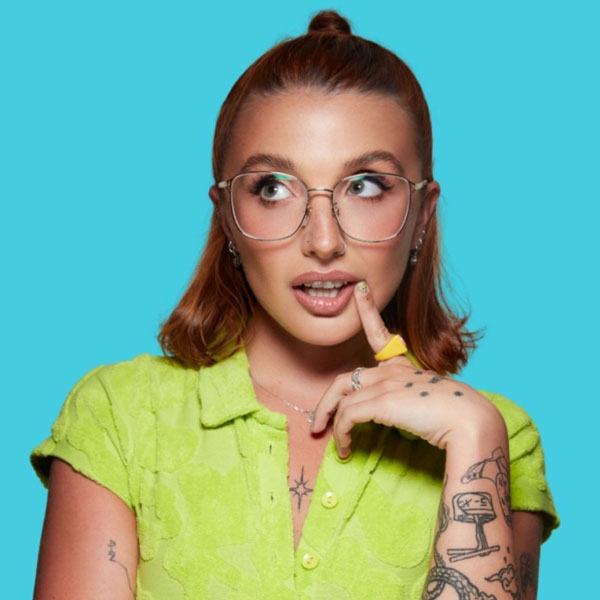 Ellie Middleton - Good News Writer