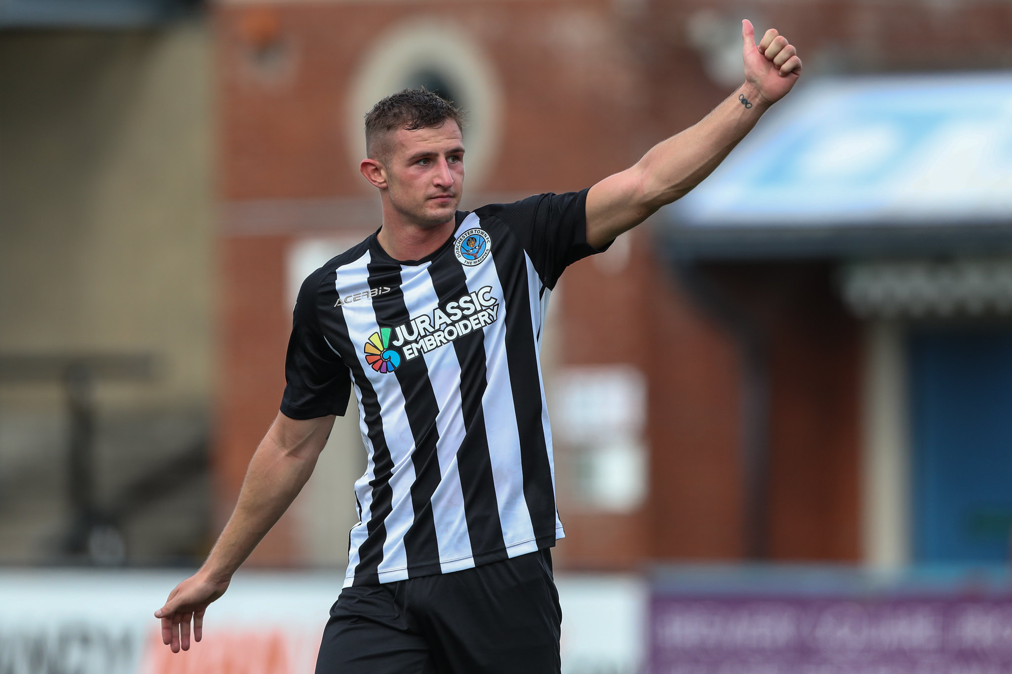 Jack Wright joins Hamworthy United