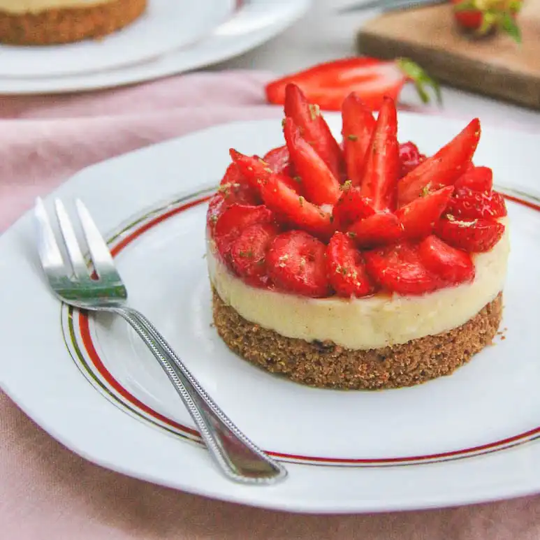 Tartelettes aux fraises sans gluten et sans cuisson | SweetnessLab