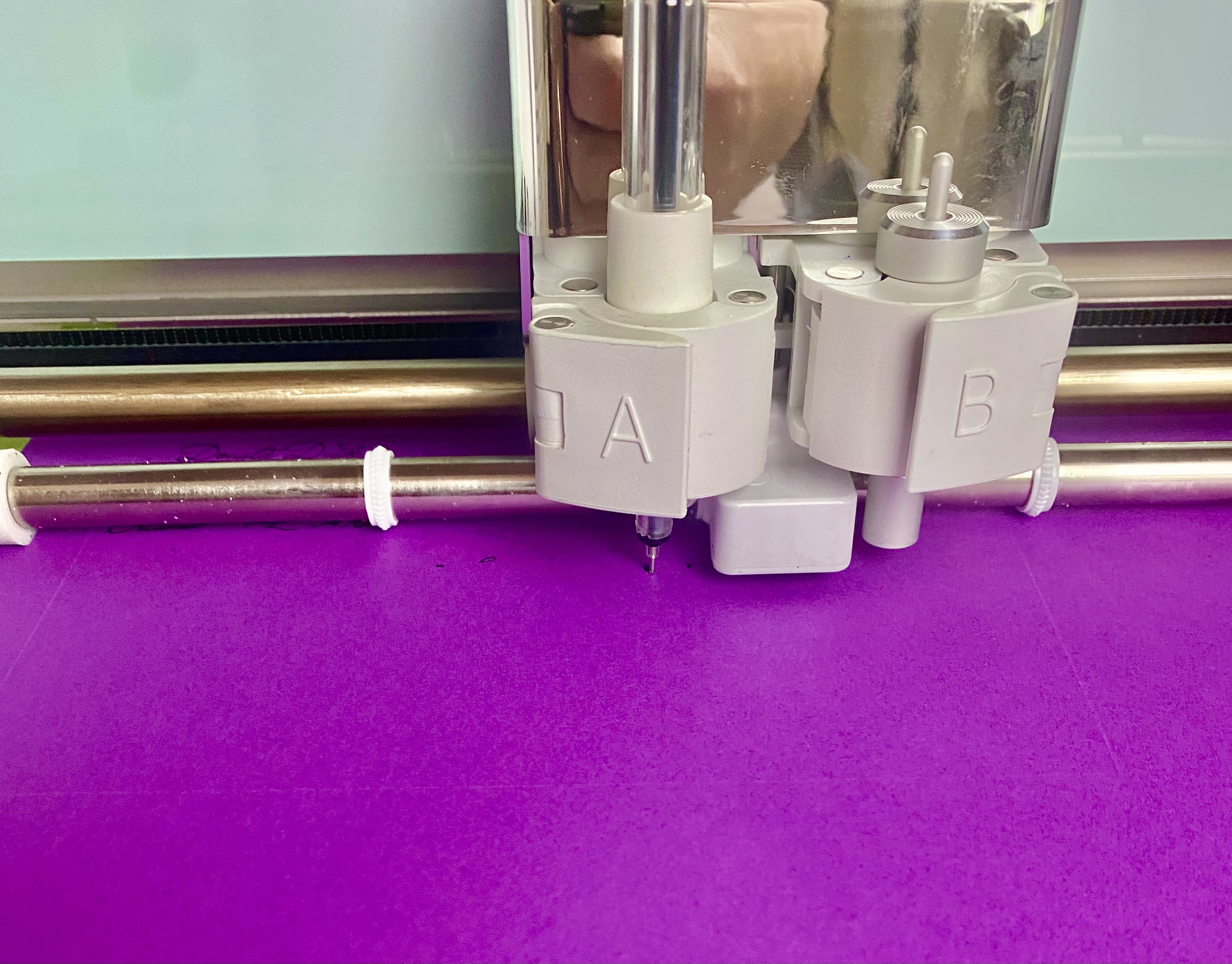 How to Make and Address an Envelope Using Your Cricut