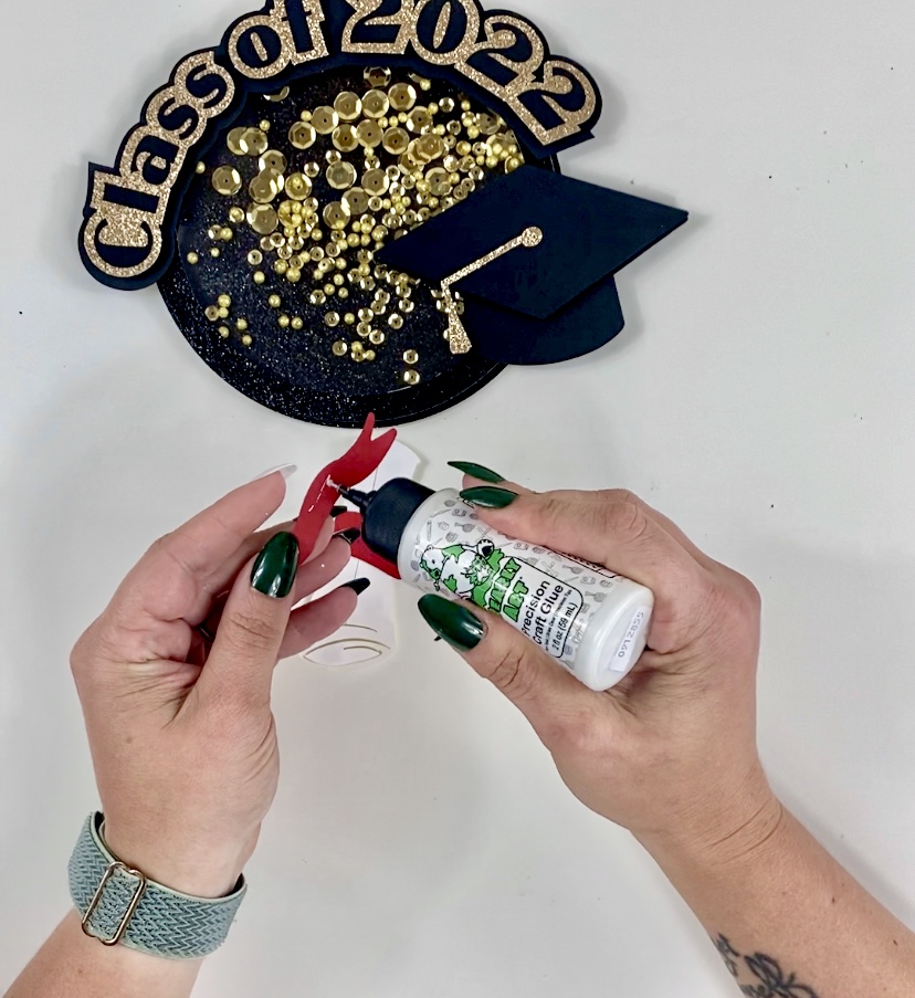 Graduation Cricut Cake Topper Shaker (With Free SVG Files)