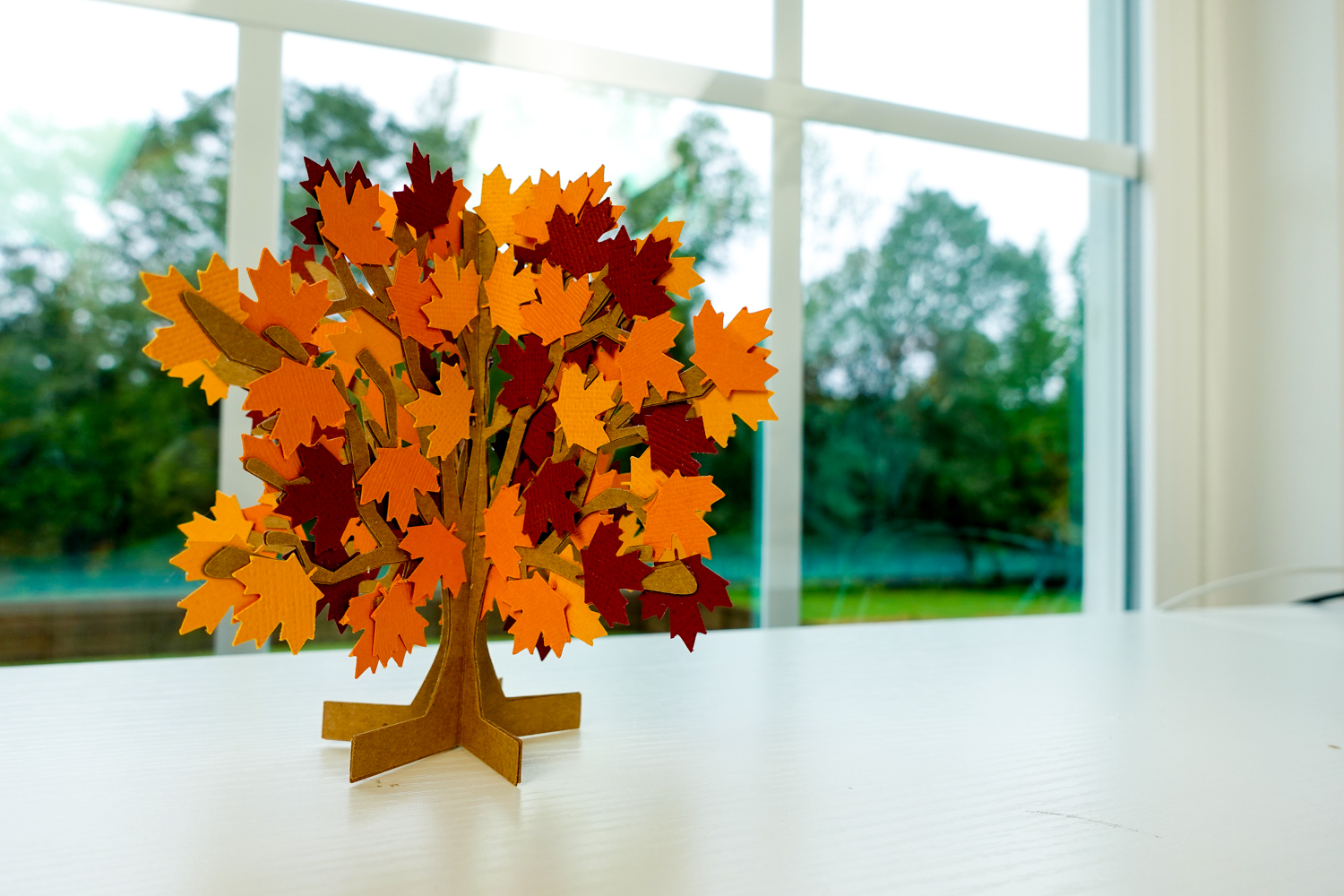 Fall Paper Craft with Cricut: 3D Fall Tree