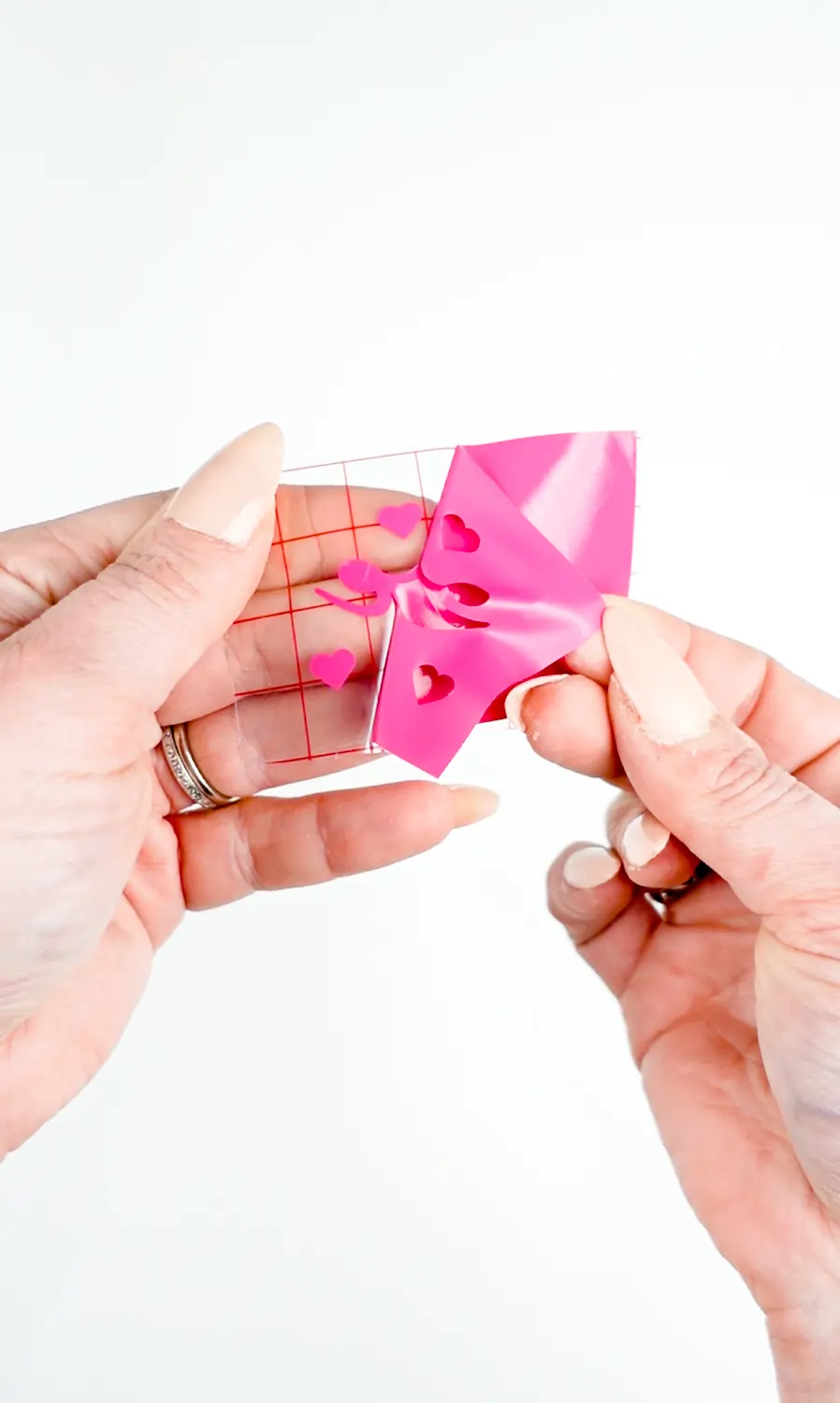 15 Cricut Beginner Tips: Boost Your Crafting Confidence in 2024