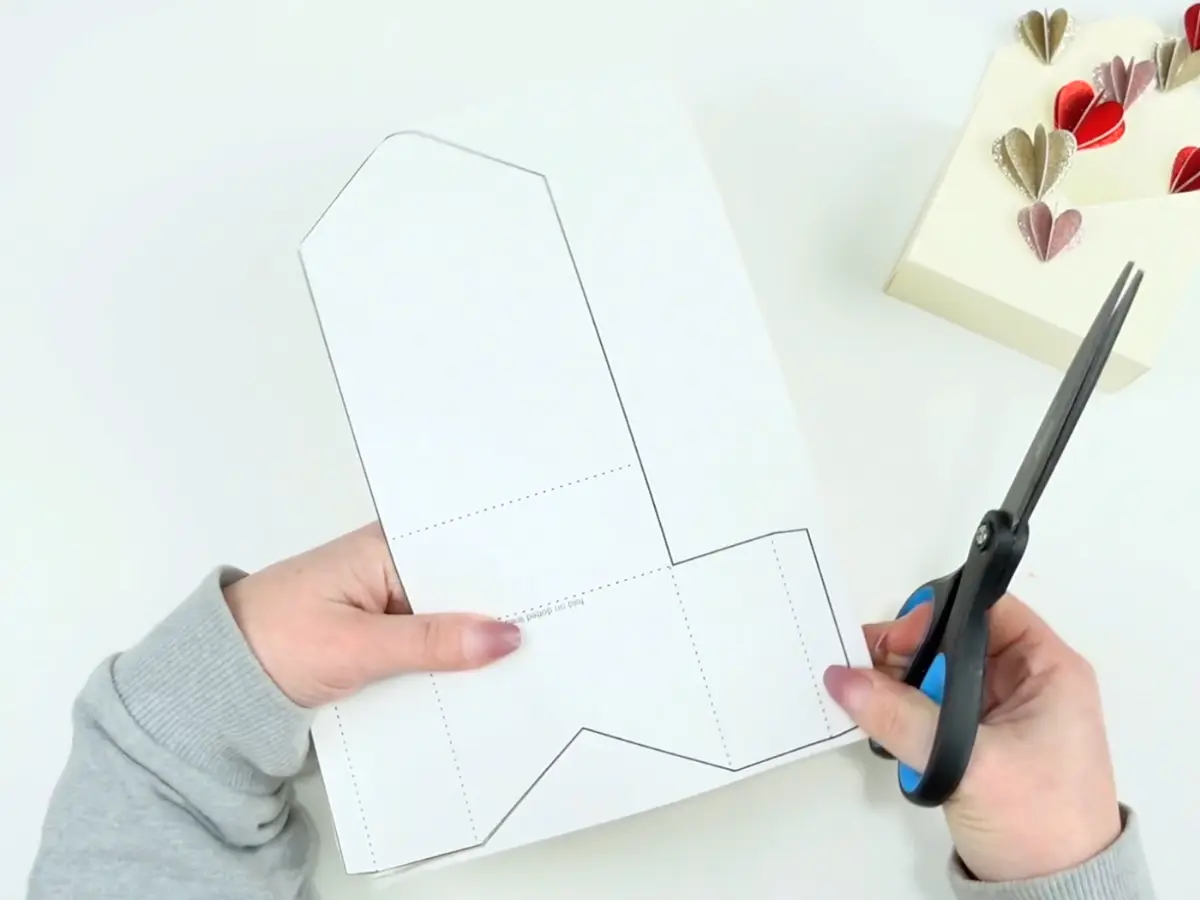 Cute Paper Craft: DIY Valentine Card Holder Box