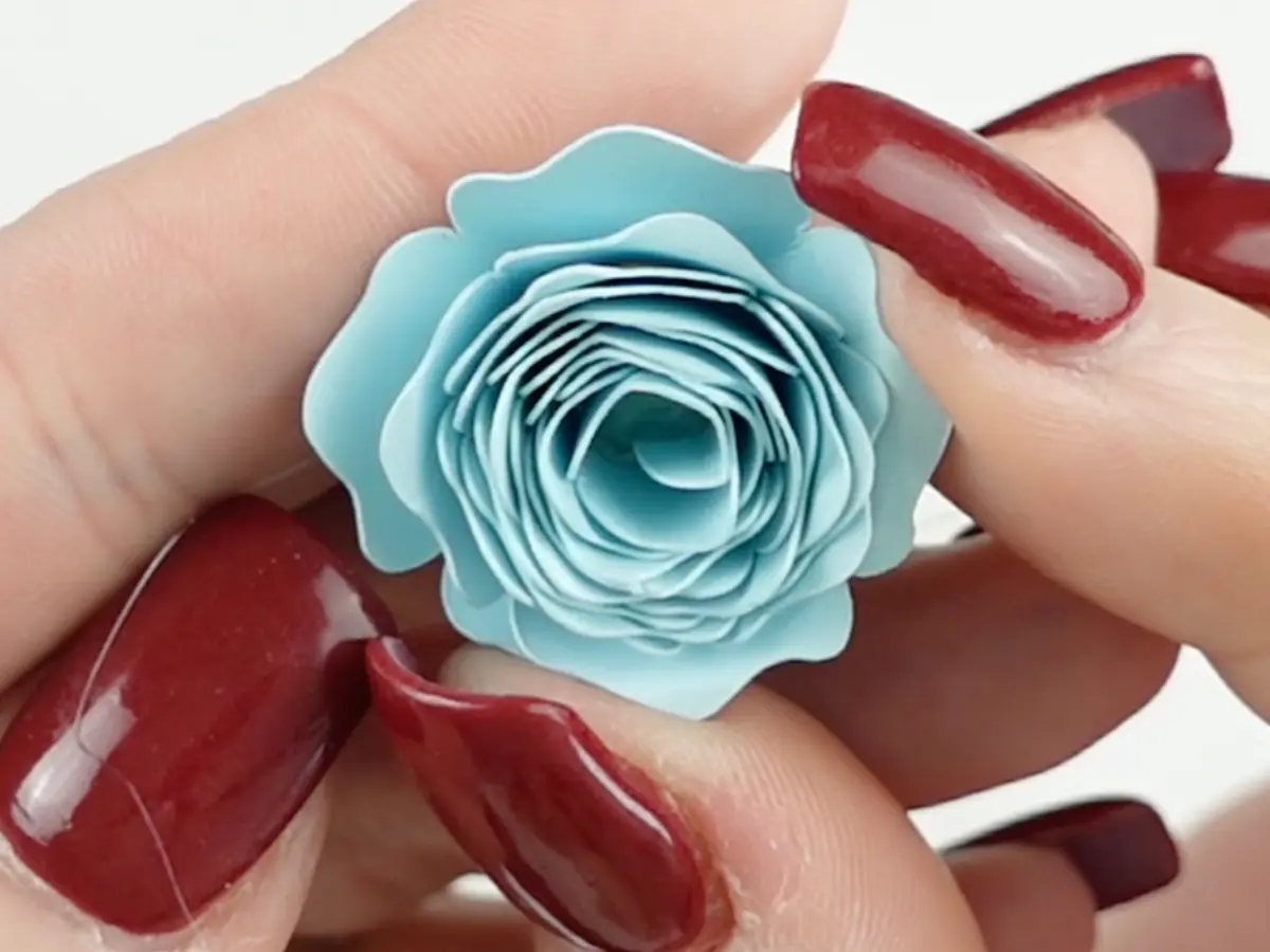Make Your Own SVG Files: Rolled Flower SVG Tutorial
