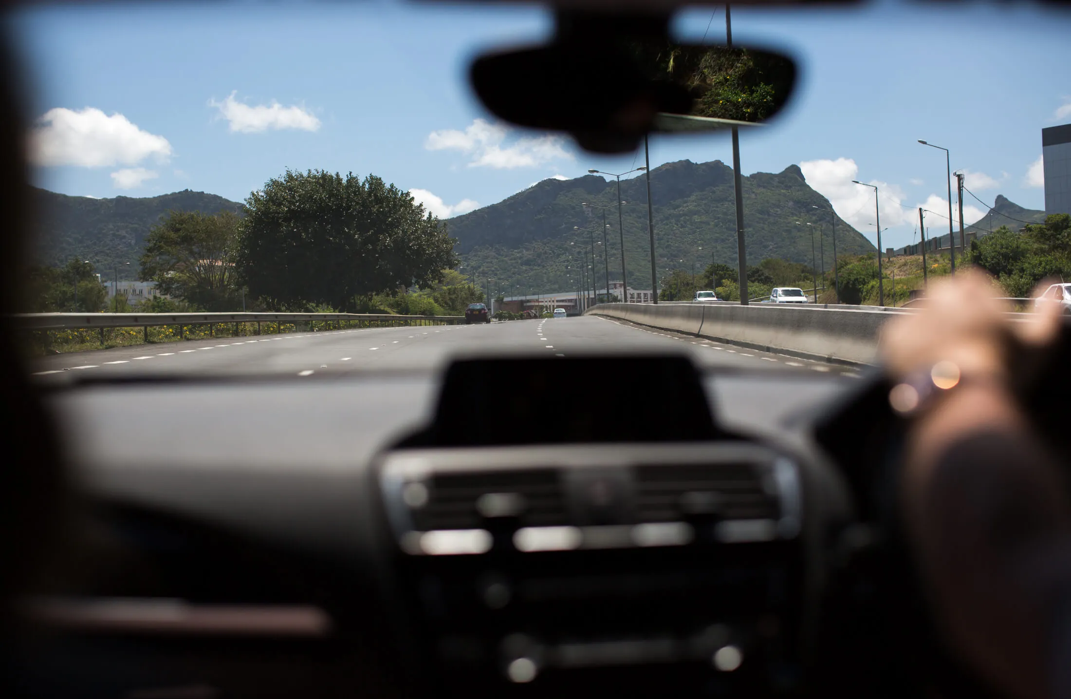 Buying a car in Mauritius as an expat