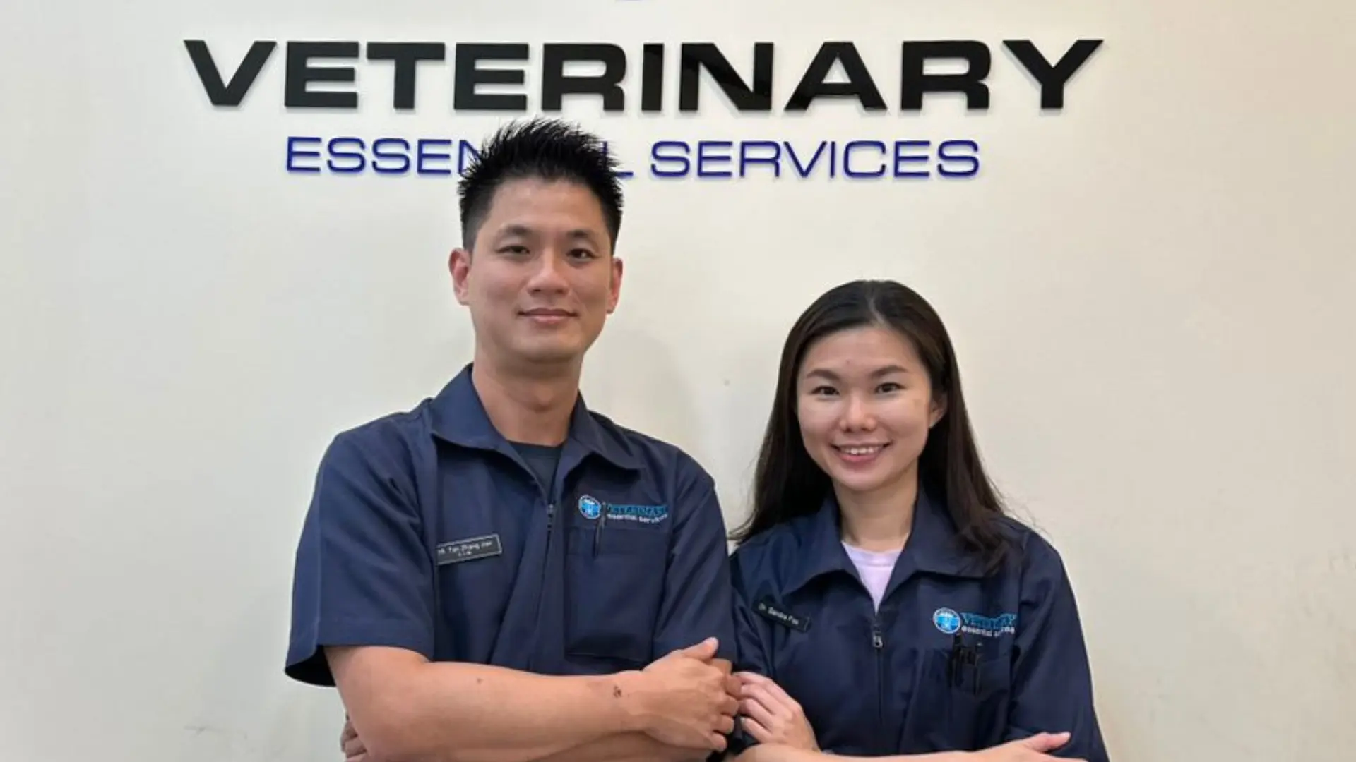Oyen Interviews Dr Foo and Dr Tan: Thirteen years as pets' heroes