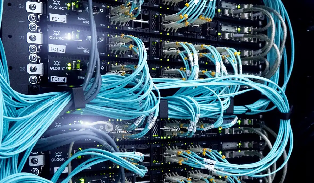 Broadband Future: Bridging the Digital Divide with Advanced Connectivity