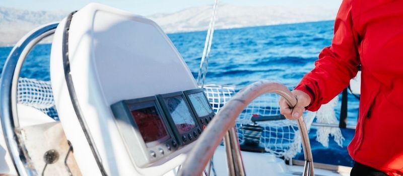 Tips on how to be come an RYA Day Skipper from savvy navvy