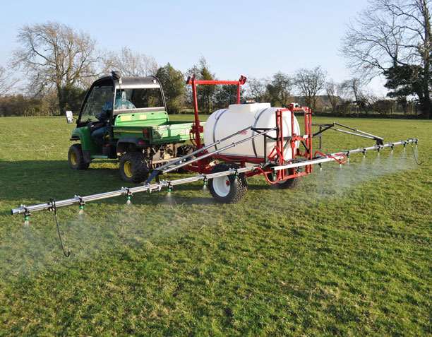 LOGIC | Trailed Sprayer TS660/680