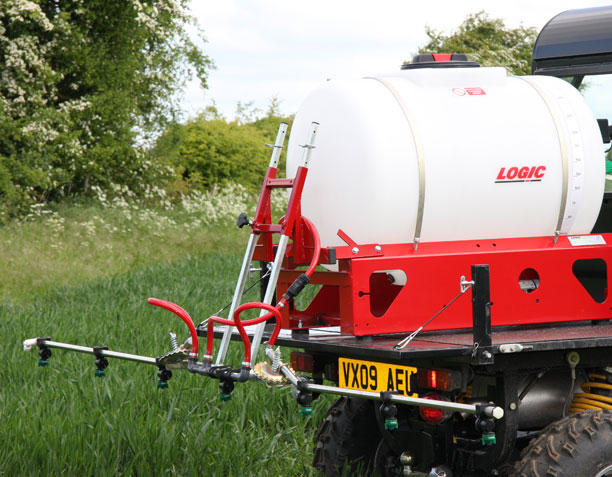 LOGIC | DMS390 Deck Mounted Sprayer
